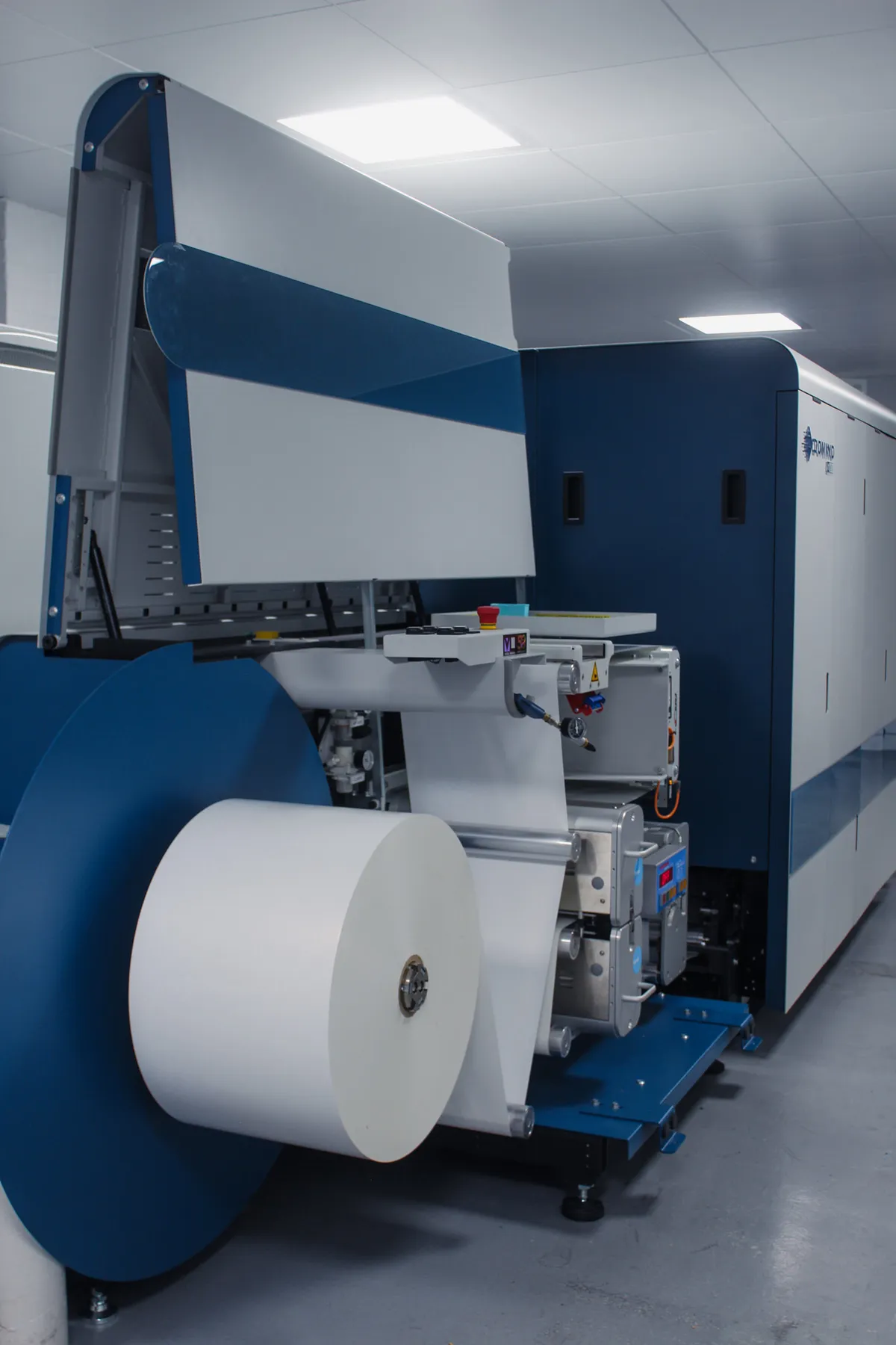 Digital print and Flexographic Press Labels | Vista Labels